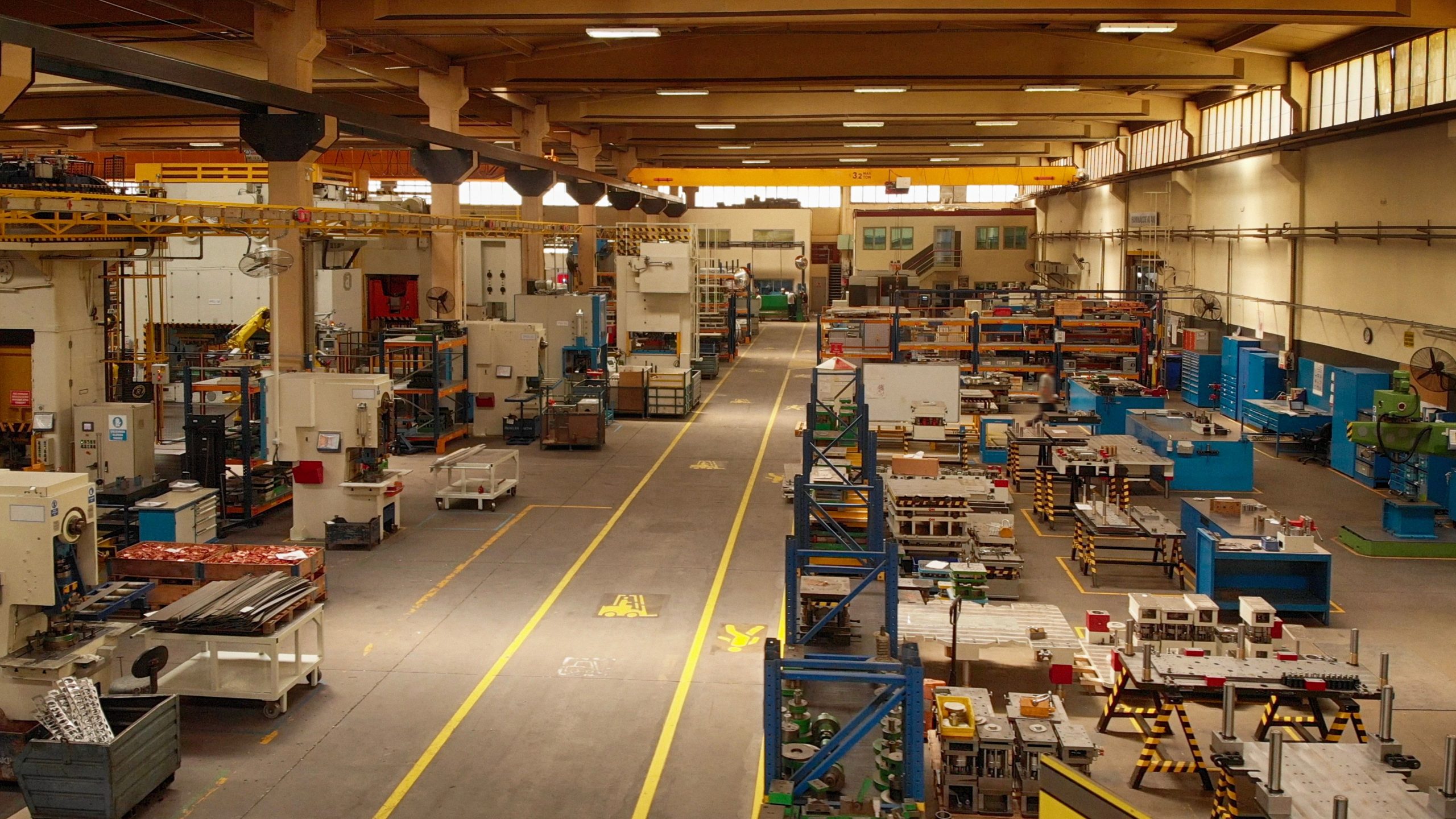 The Ultimate Guide to Differentiating Consumer and Producer Goods and ...